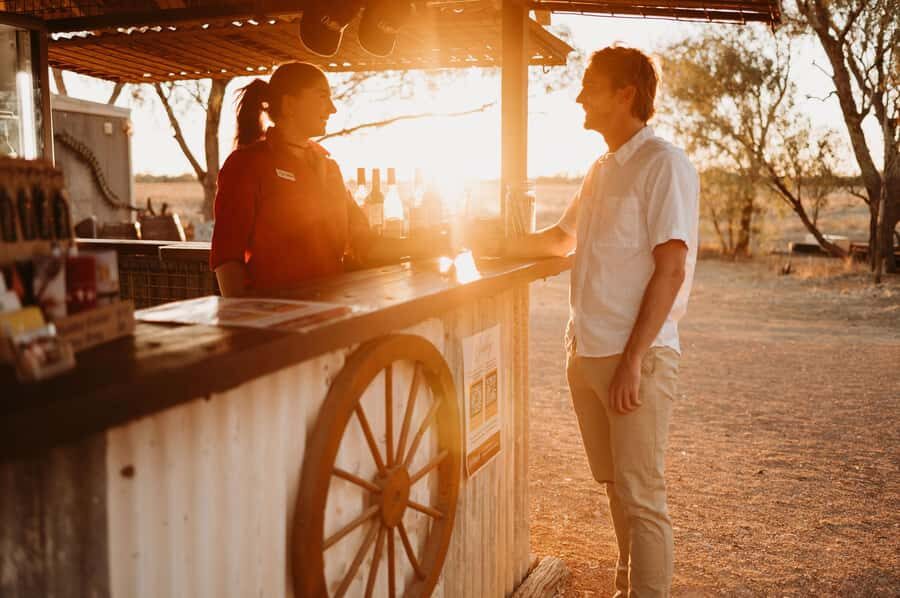 Longreach: Smithy's Outback Dinner and Show - Who Will Love This Experience?