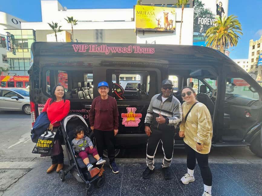 Los Angeles: Celebrity Homes and Movie Scenes Bus Tour - The Guides and Commentary