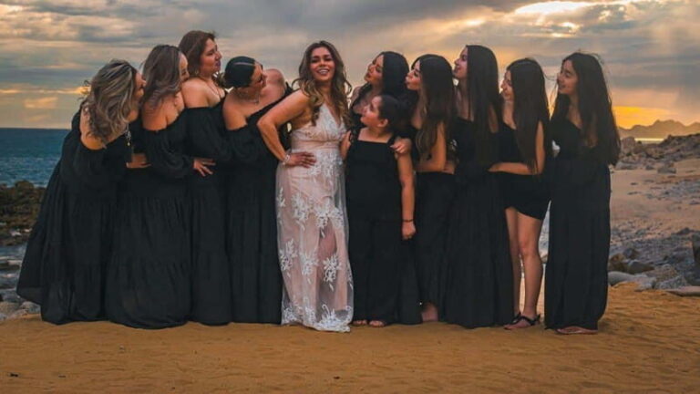 Los Cabos: Private Photographer 1 hour photo session - Deep Dive into the Experience