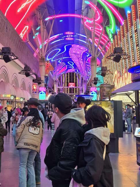 Luxurious Las Vegas Night Tour in a Mercedes Sprinter Limo - Price and Value: What Do You Get?