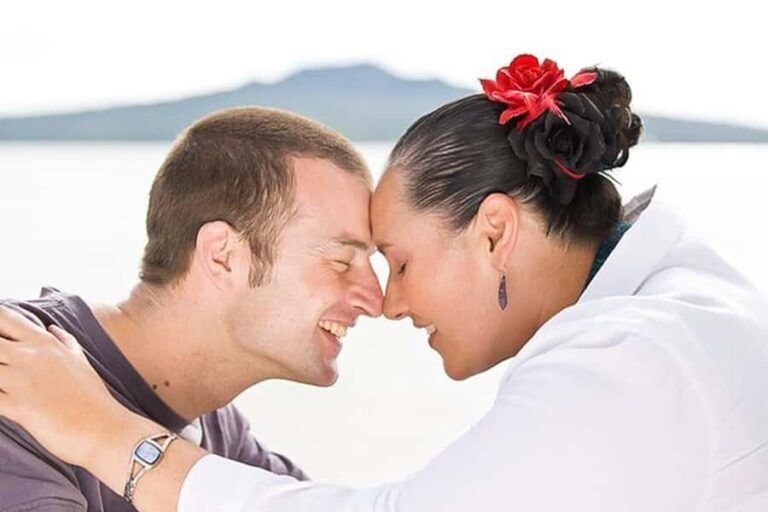 Luxury Auckland Maori Tour - Exploring Auckland with a Māori Perspective