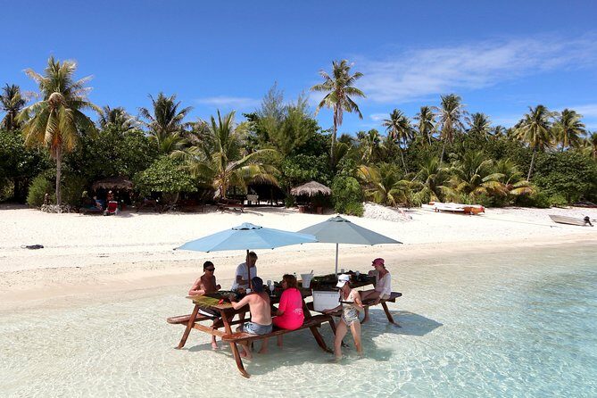 LUXURY PRIVATE Catamaran : Full-Day Sail & Polynesian Motu Lunch - An In-Depth Look at the Luxury Private Catamaran Tour