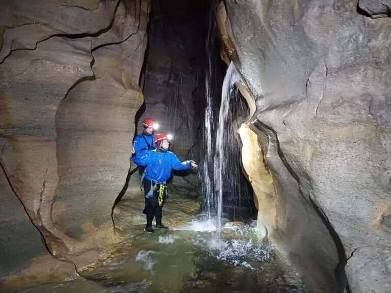 Lyttelton: Shore Excursion, Caving & Castle Hill Rocks - Transportation, Pricing, and Group Options