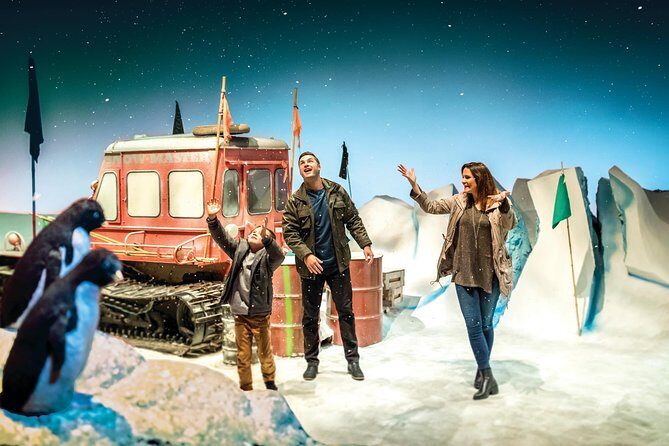 Lyttelton Shore Excursion: Christchurch Sightseeing with Antarctic Center - Transportation and Group Size