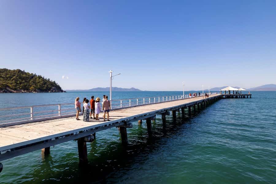 Magnetic Island: Guided Bus Tour with Morning Tea - Rocky Bay Lookout