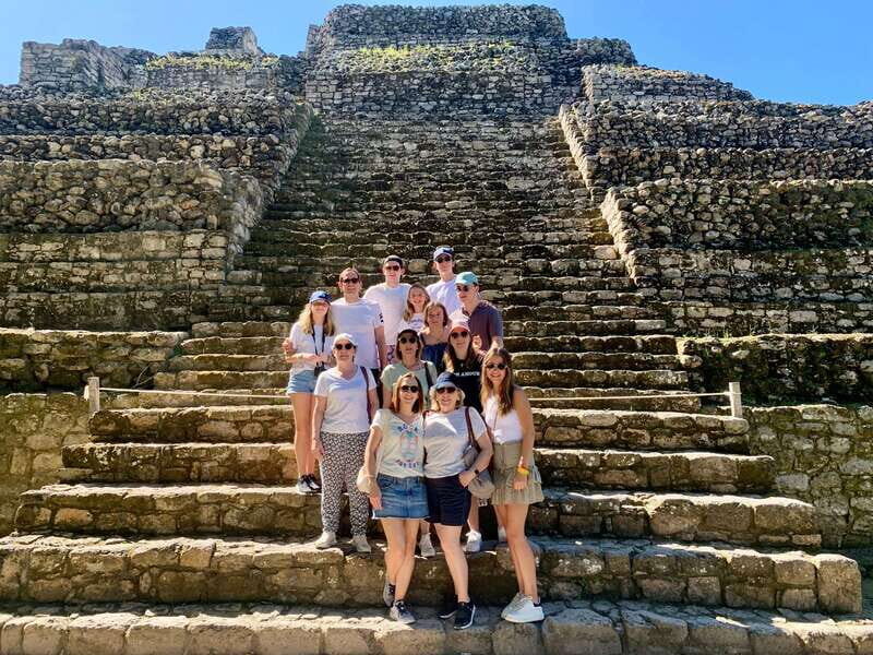 Mahahual: Chacchoben Mayan Ruins Tour - Tasting Honey Pineapples and Local Flavors