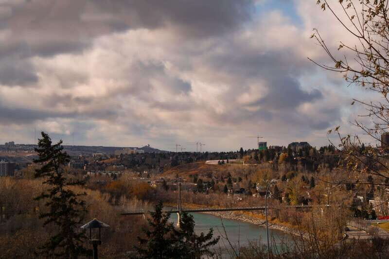 Majestic Icefield Private Day Tour from Calgary - Itinerary Breakdown: From Calgary to the Heart of the Rockies