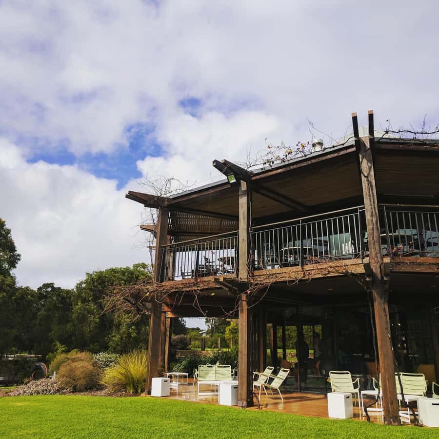 Margaret River: Premium Full Day Wine Tour - An Introduction to the Margaret River Premium Wine Tour