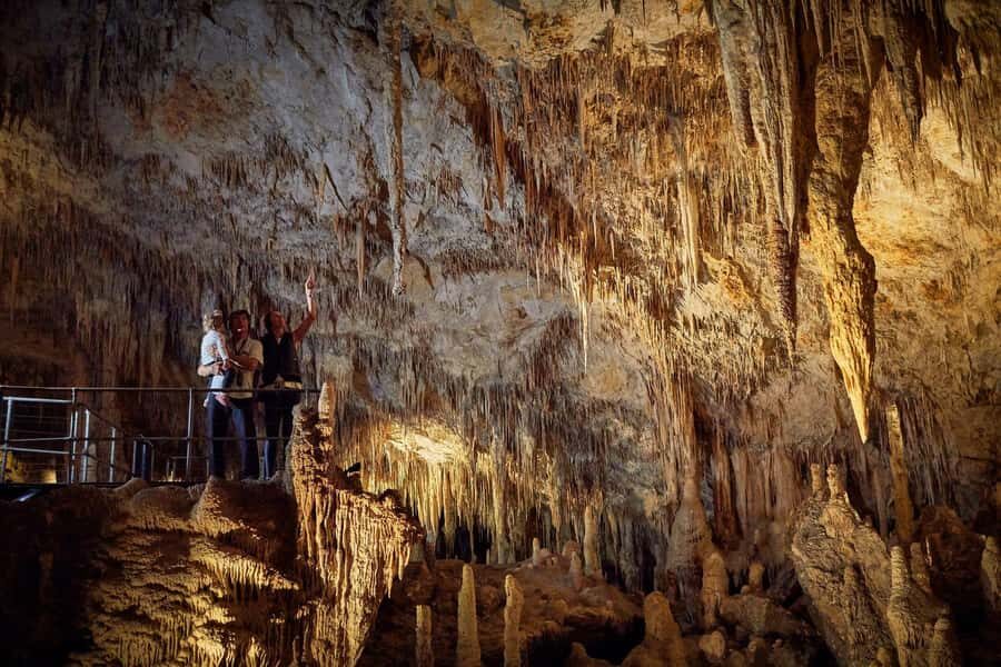 Margaret River: Self-Guided Audio Tour of Mammoth Cave - The Itinerary: What to Expect from Start to Finish