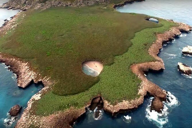 Marietas Islands with Guaranteed Entry to Playa Escondida - What Travelers Can Expect