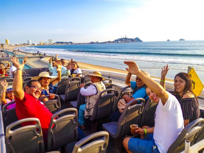 Mazatlán: Double-Decker Bus, Cliff Diving & Walking Tour - The Scenic Bus Ride and Bird Feeding