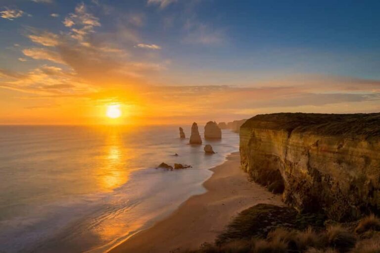 Melbourne: Great Ocean Road Day Tour with kangaroos & koalas - Transportation and Group Size