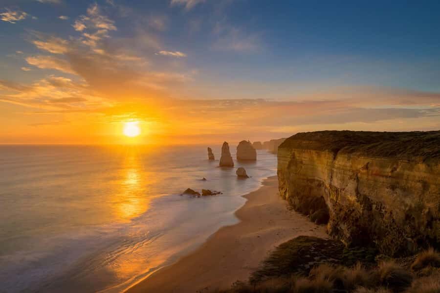 Melbourne: Great Ocean Road Day Tour with kangaroos & koalas - Transportation and Group Size