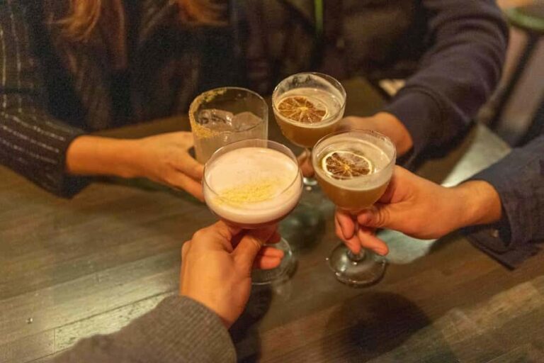 Melbourne: Local Laneway Bars and Their Stories - The Value of the Experience