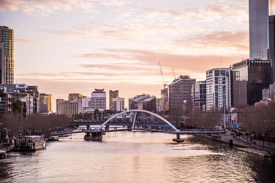 Melbourne: Spirit Of Melbourne Yarra River Lunch Cruise - Practical Details and Tips