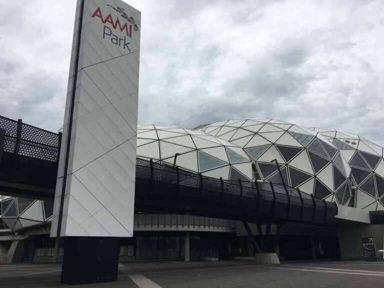 Melbourne Sports Walk - Authentic Insights from Reviews