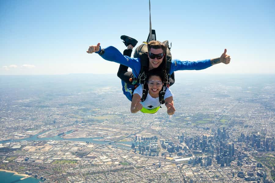 Melbourne: Tandem Skydive Experience over St. Kilda Beach - The Unique Advantages of This Skydiving Experience