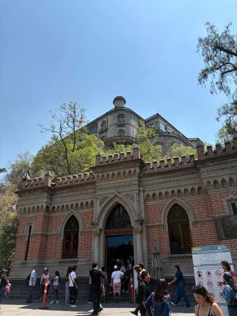 Mexico City: Chapultepec Museums Walking Tour "From Heroes to Origins" - Value and Cost Analysis