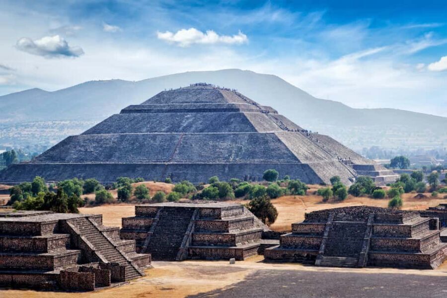 Mexico City: Explore Teotihuacan, Guadalupe, Xochimilco, Coyoacán, and more in 2 days - The Experience: In-Depth Breakdown