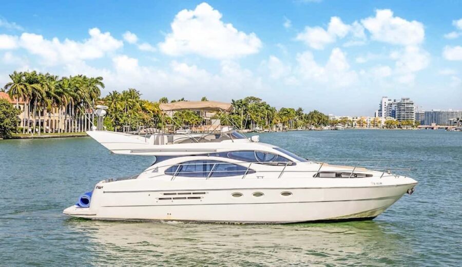 Miami Beach: 48 Foot Private Yacht Rental - Location and Accessibility