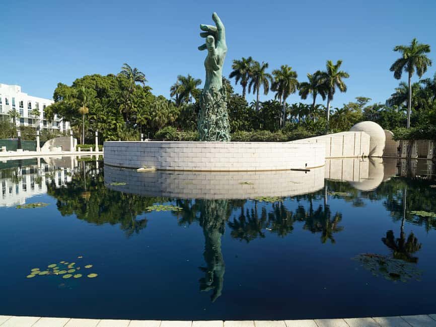 Miami Beach: Guided Tour with Expert Local Guide - Practical Tips for Making the Most of Your Tour