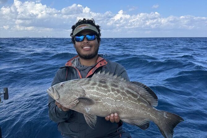 Miami Private Deep Sea Fishing Charter 4 hours - The boat and gear