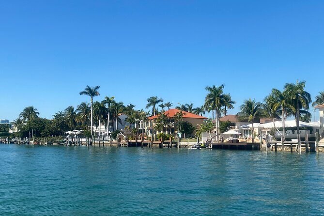 Miami Skyline Cruise of Millionaire Homes with Hotel Pick-up - The Value of This Experience