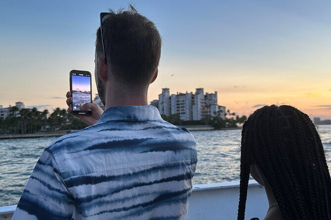 Miami Sunset Cruise with Millionaire Mansions on Biscayne Bay - Who Is This Tour Best For?