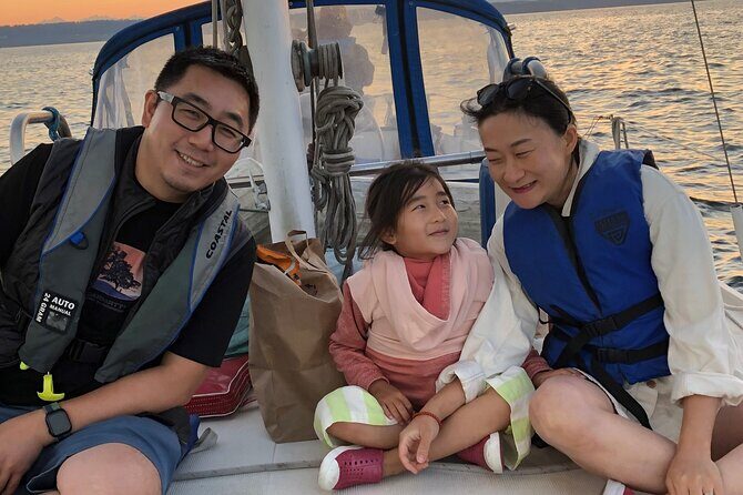 Mid-Day & Sunset Sailing on Seattle's Majestic Puget Sound - Who Will Love This Tour?