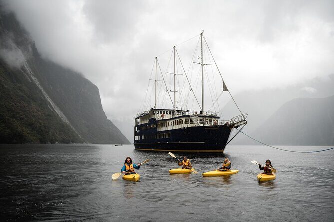 Milford Sound Mariner Overnight Cruise - The Itinerary in Detail