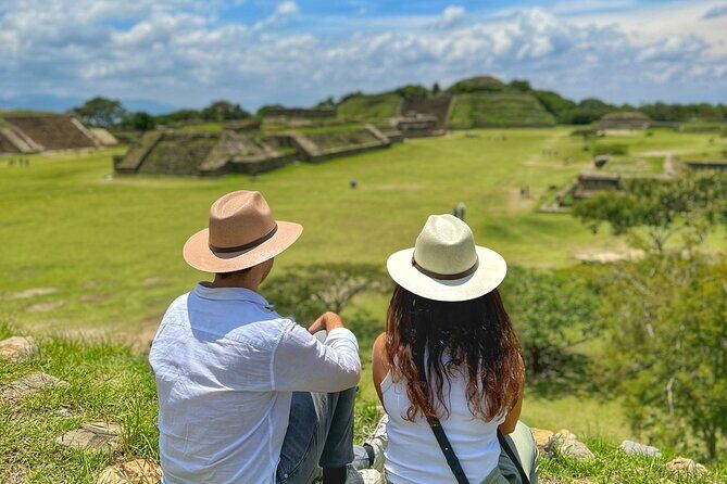 Monte Alban, Alebrijes, Mezcal, Teotitlan and Tule Tree Tour - The First Stop: Monte Albán