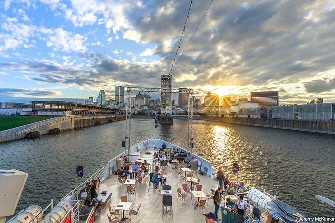 Montreal Gourmet Dinner Cruise with DJ & Dancing - Is This Cruise Worth It?