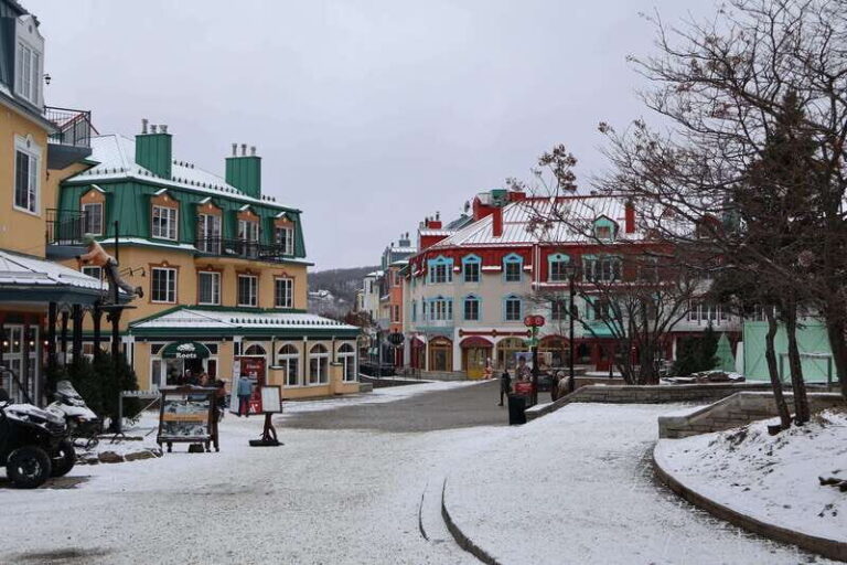 Montreal: Guided tour of the Laurentides Mont Tremblant - Important Considerations