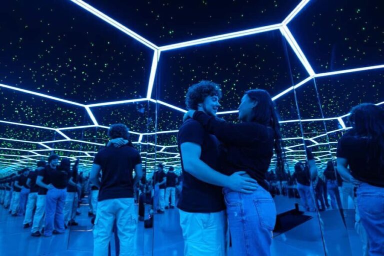 Montreal: Museum of Illusions Entry Ticket - Practical Tips for Visitors