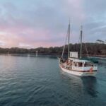 Mooloolaba Sunset Cruise with Live Music - The Experience in Detail