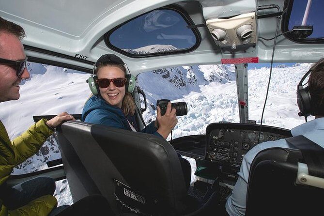 Mount Cook Spectacular Helicopter Flight from Fox Glacier - What to Expect During the Flight