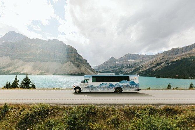 Mountain Lakes and Waterfalls - roundtrip from Calgary - Transportation and Group Size
