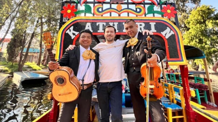 Music and Tequila in Xochimilco visits Coyoacán and CU - Value and Practical Aspects
