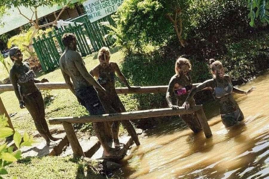 Nadi: Private Tour with Temple, Garden, Markets & Mud Pools - An In-Depth Look at What to Expect from the Tour