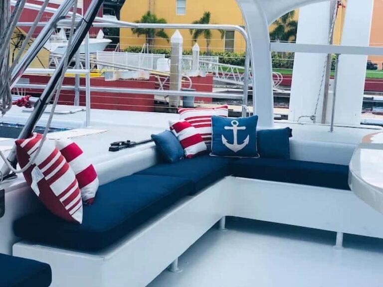 Naples: Catamaran Cruises with Wildlife Views - The Experience: What to Expect on the Water