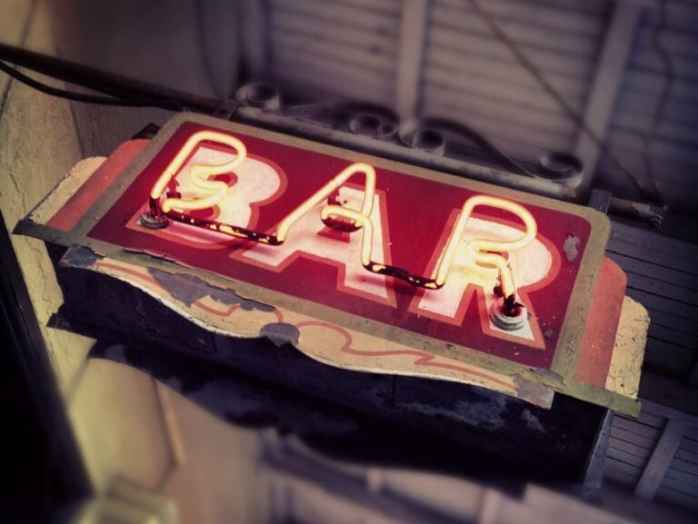 New Orleans: Early Evening Cocktail History Tour - Who Will Love This Tour?