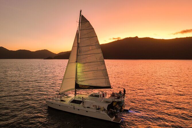 NEW SUNSET TOUR-Airlie Beach Sunset Sail in Style- BYO drinks - Food and Drink: What’s Included & What to Bring