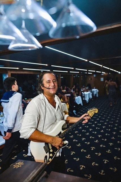 New York City: Gourmet Dinner Cruise with Live Music - What Sets This Experience Apart?