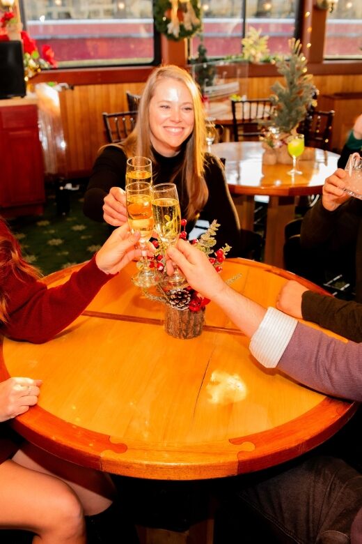 New York City: Holiday Jazz Classic Motor Yacht Cruise - Who Would Love This Tour?