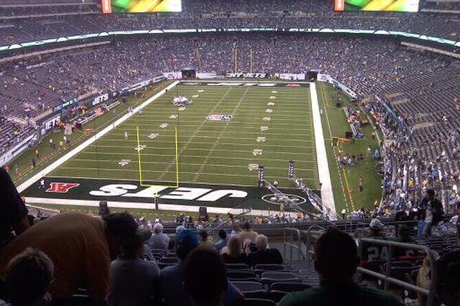 New York Jets Football Game at Metlife Stadium - Who Will Love This Experience?