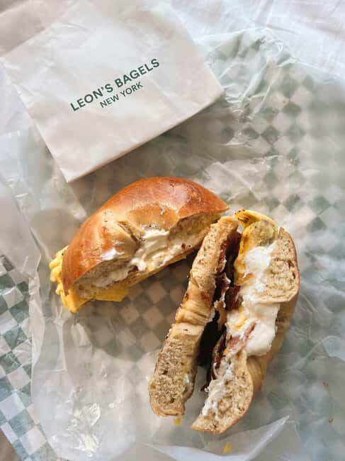 New York: Melting Pot Food Tour with 6 Tastings - Exploring the Melting Pot: A Review of the New York Food Tour with 6 Tastings