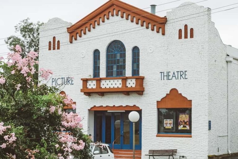 Newcastle: Hunter Valley River & Farm Tour with BBQ - Why This Tour Is a Great Choice