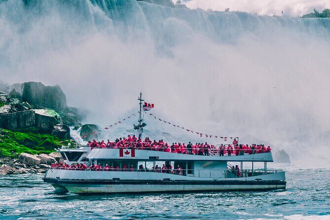 Niagara Falls Day Tour, Boat Cruise and Journey Behind the Falls - Who Would Love This Tour?