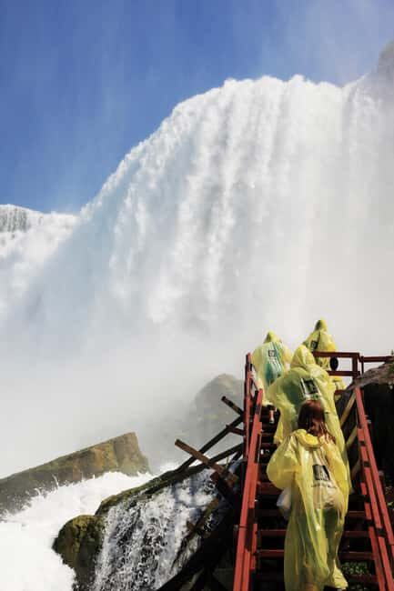 Niagara Falls: VIP Maid of the Mist & Cave of the Winds Tour - Is This Tour Worth It?