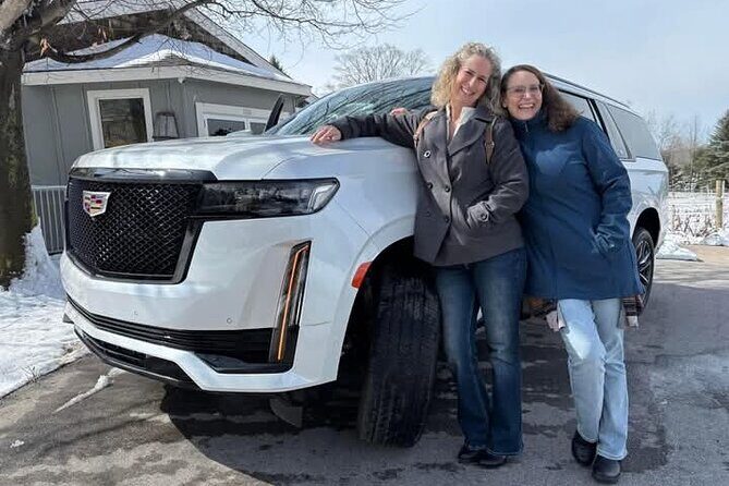 NON BUS VIP Cadillac Escalade Traverse City Old Mission Wine Tour - Who is this tour best suited for?